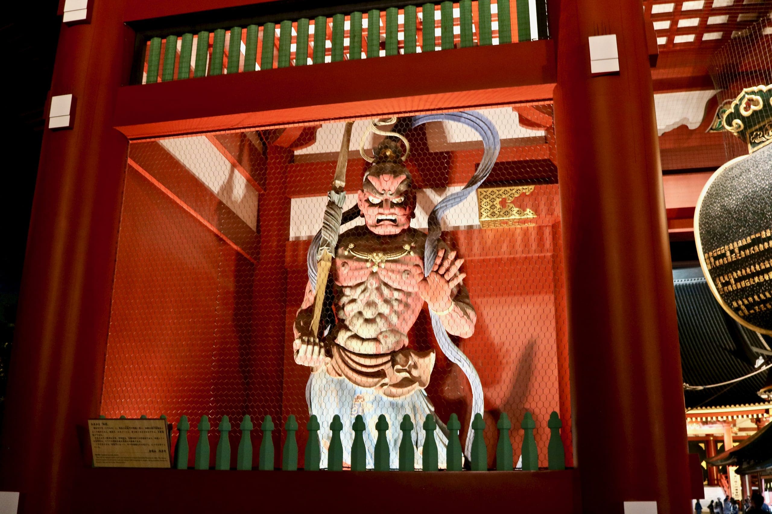 Visiting Tokyo's Iconic Sensoji Temple: Guide & Itinerary