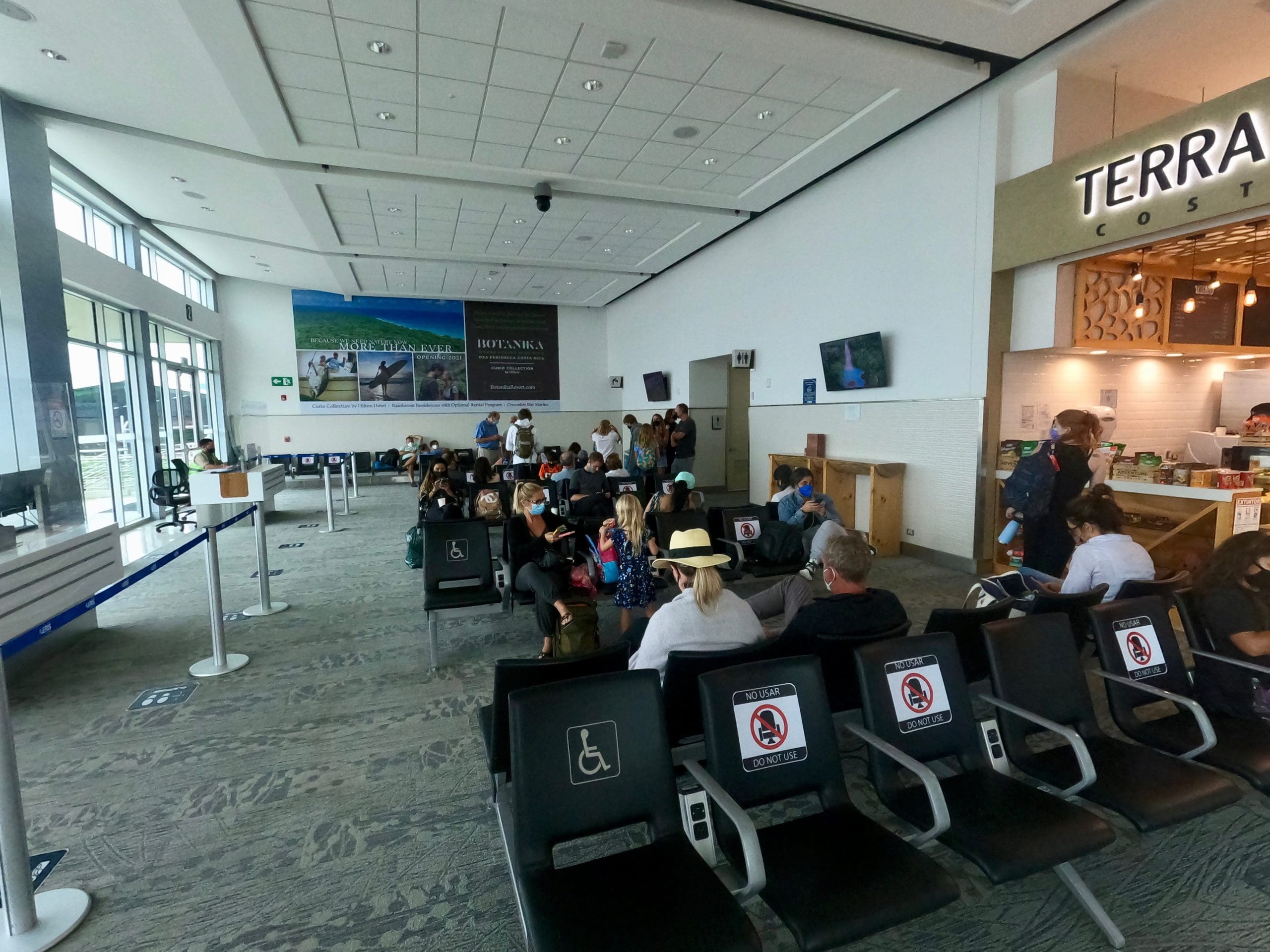 Soaring Through Costa Rica: A Review of SANSA Airlines