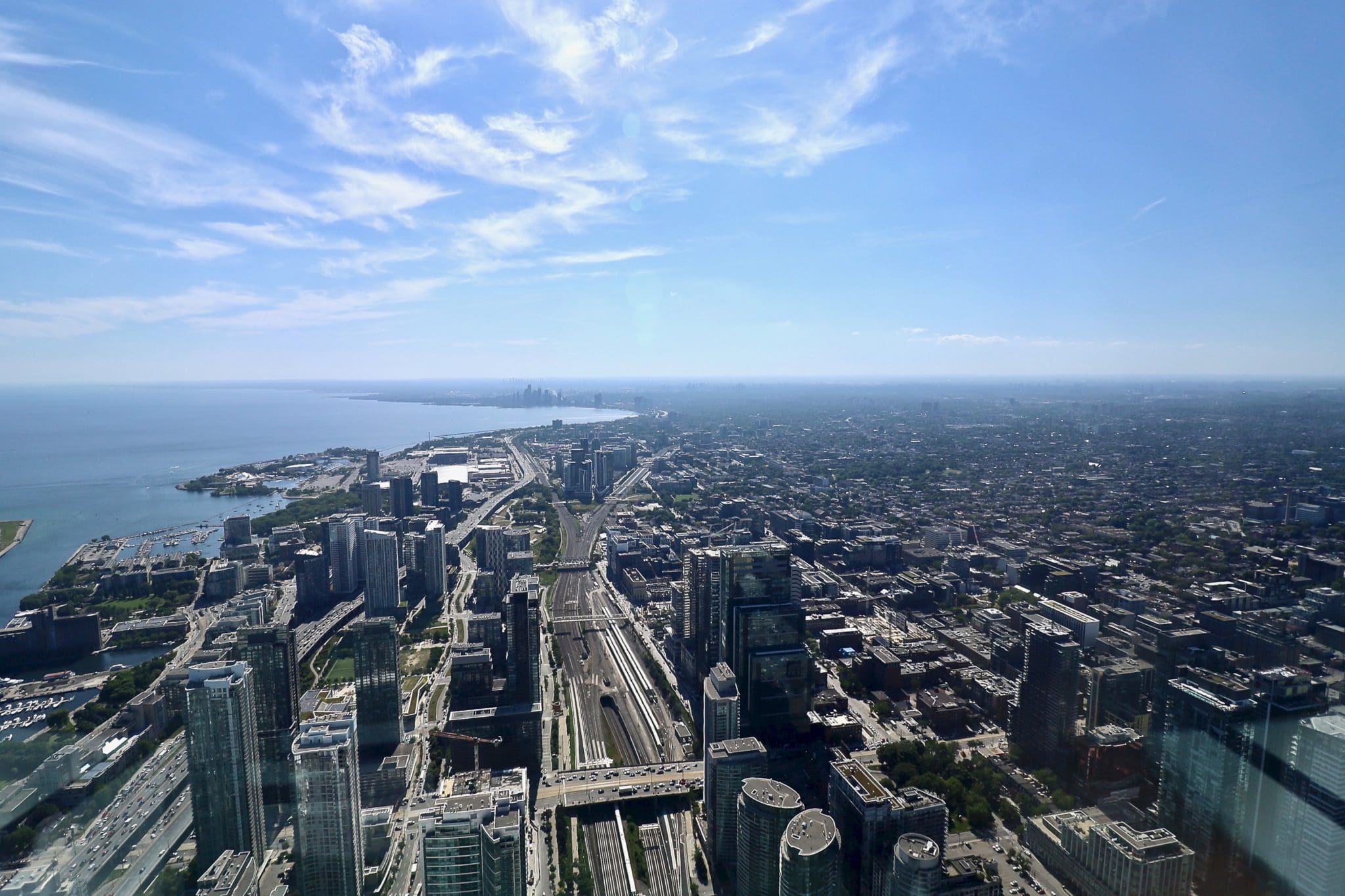 Breathtaking Views: Main Observation Deck vs CN Tower Skypod