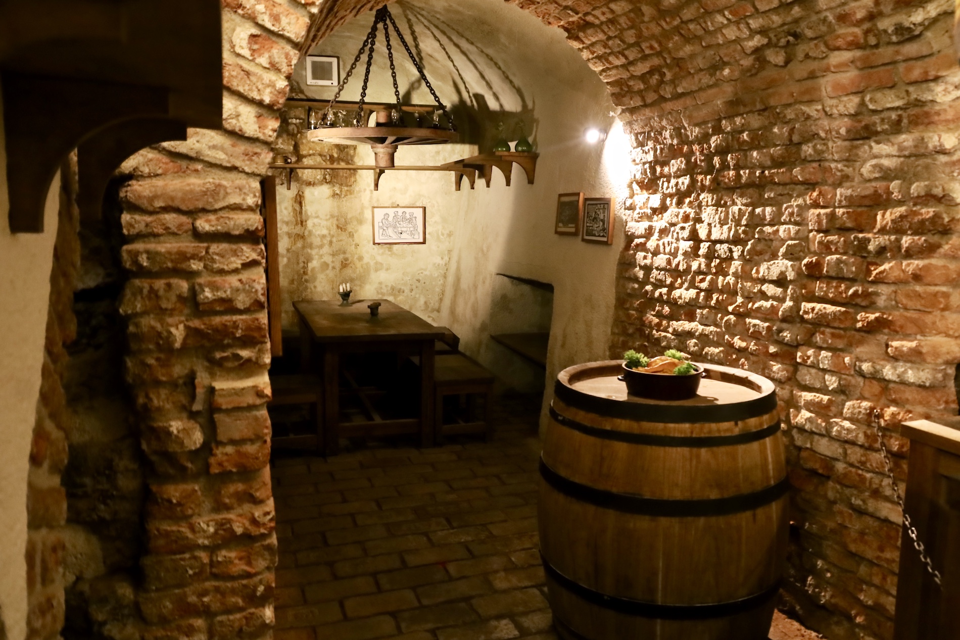 Labyrinth Under the Vegetable Market Brno: What to Expect