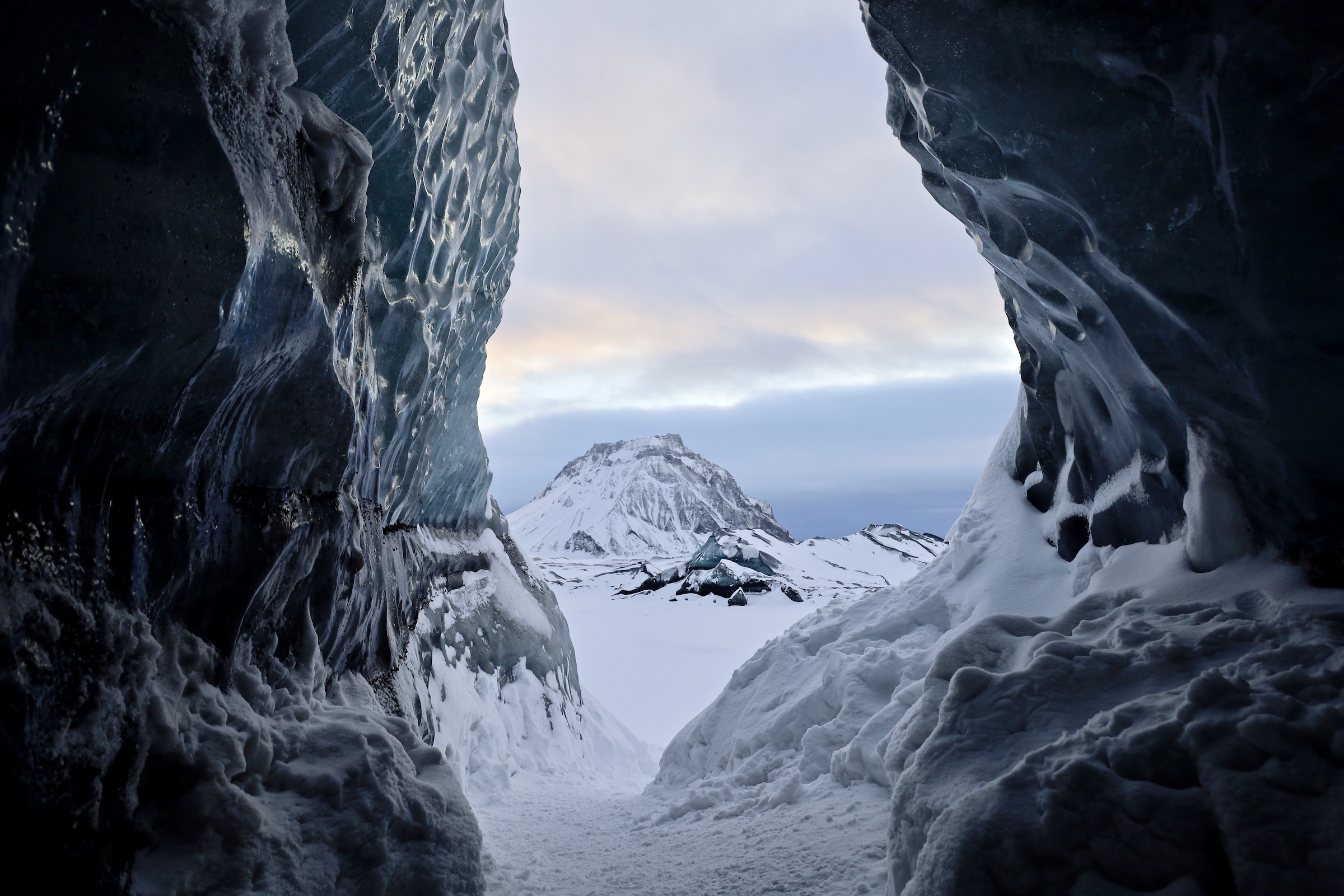 Exploring Iceland’s Katla Ice Cave: A Stunning Winter Adventure
